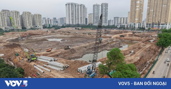 Hanoi races to finish key flood-control projects before peak rainy ...