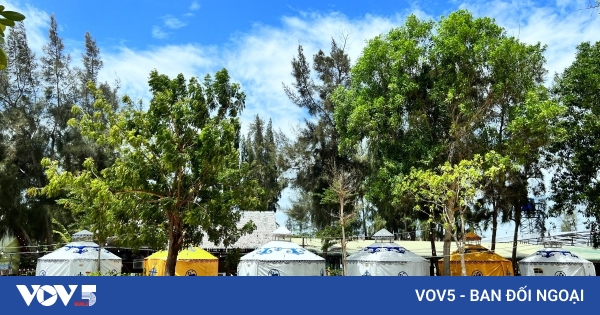ເບົ່າຈັ໊ງ - ທະເລຊາຍຂາວໃນແຂວງ ເລິມດົ່ງ. | VOV5.VN