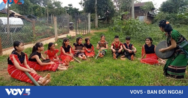 Every note of the Prak Gong tells the Mnong’s story | VOV5.VN