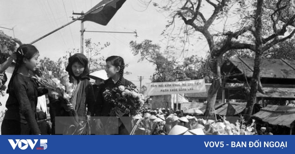 Precious images of Hanoi in 1960s | VOV5.VN