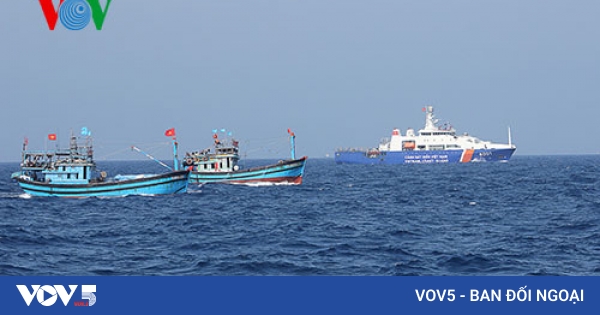 Pescadores vietnamitas mantienen trabajo con valentía en aguas violadas ...