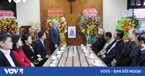 Party, State leaders congratulate Catholics on Christmas 2022, New Year ...